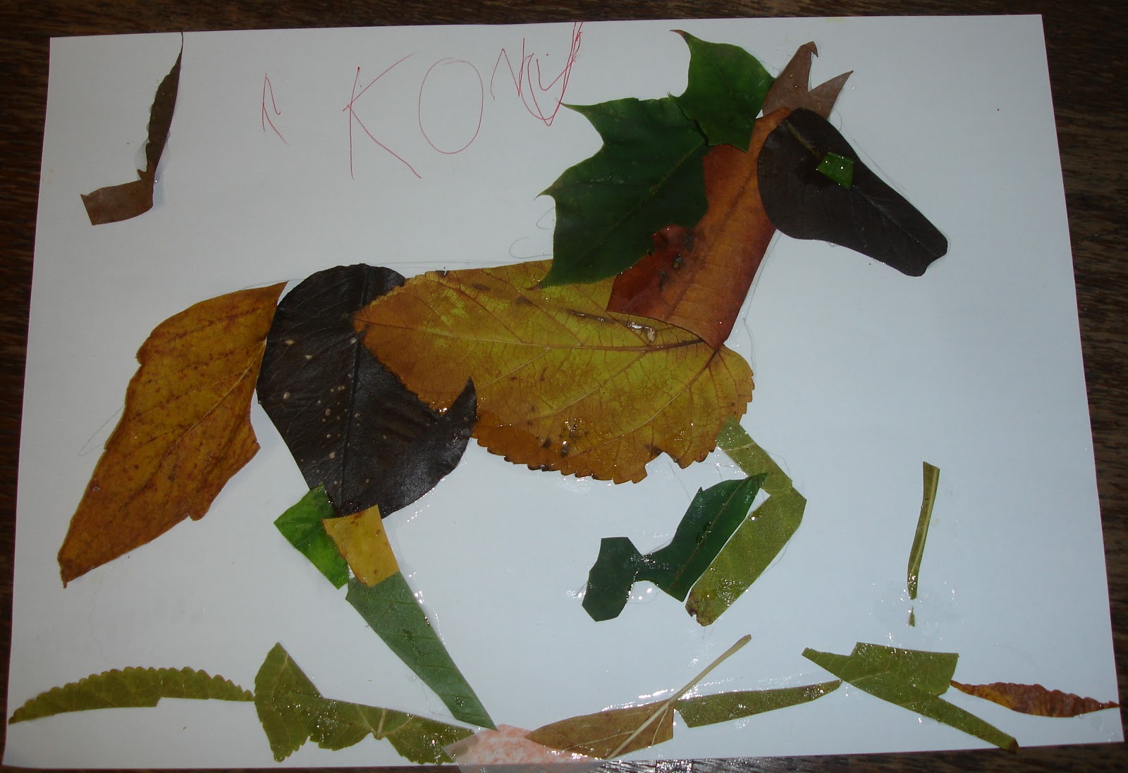 Kreativne Stvaraonice: Kolaž od jesenskog lišća