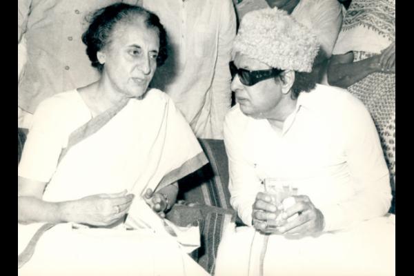 wikileek: MGR Rare Photos