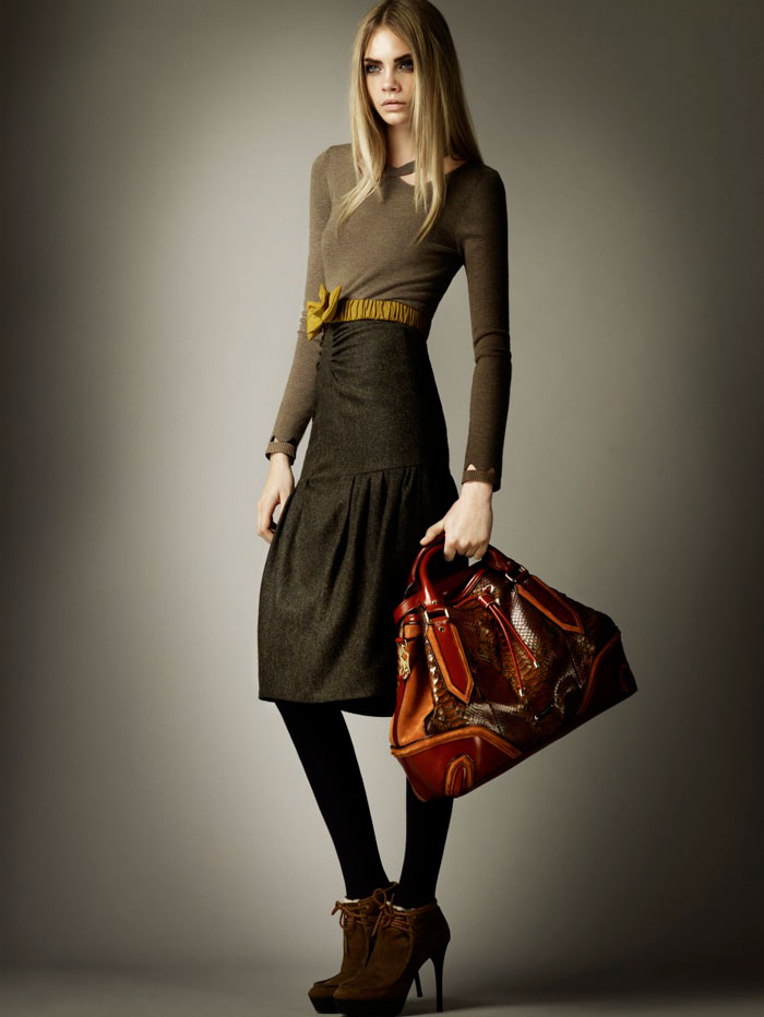 Smartologie: Burberry Pre-Fall 2012 Collection - Model: Cara Delevingne