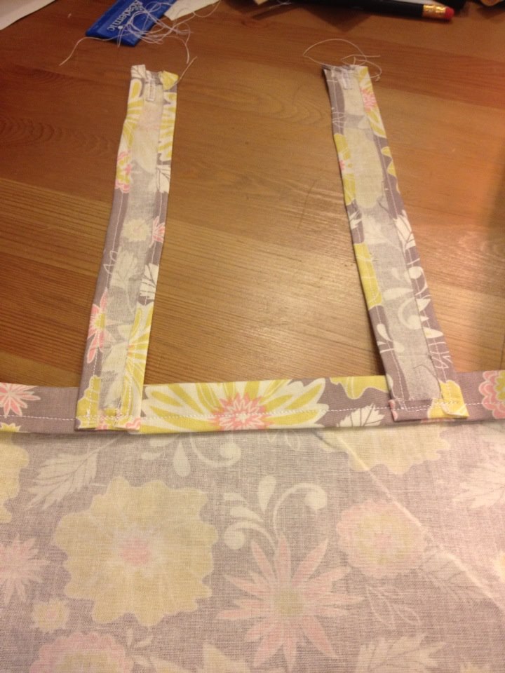 Sewing Scrap Hanging Bag Tutorial | Can She Sew It?