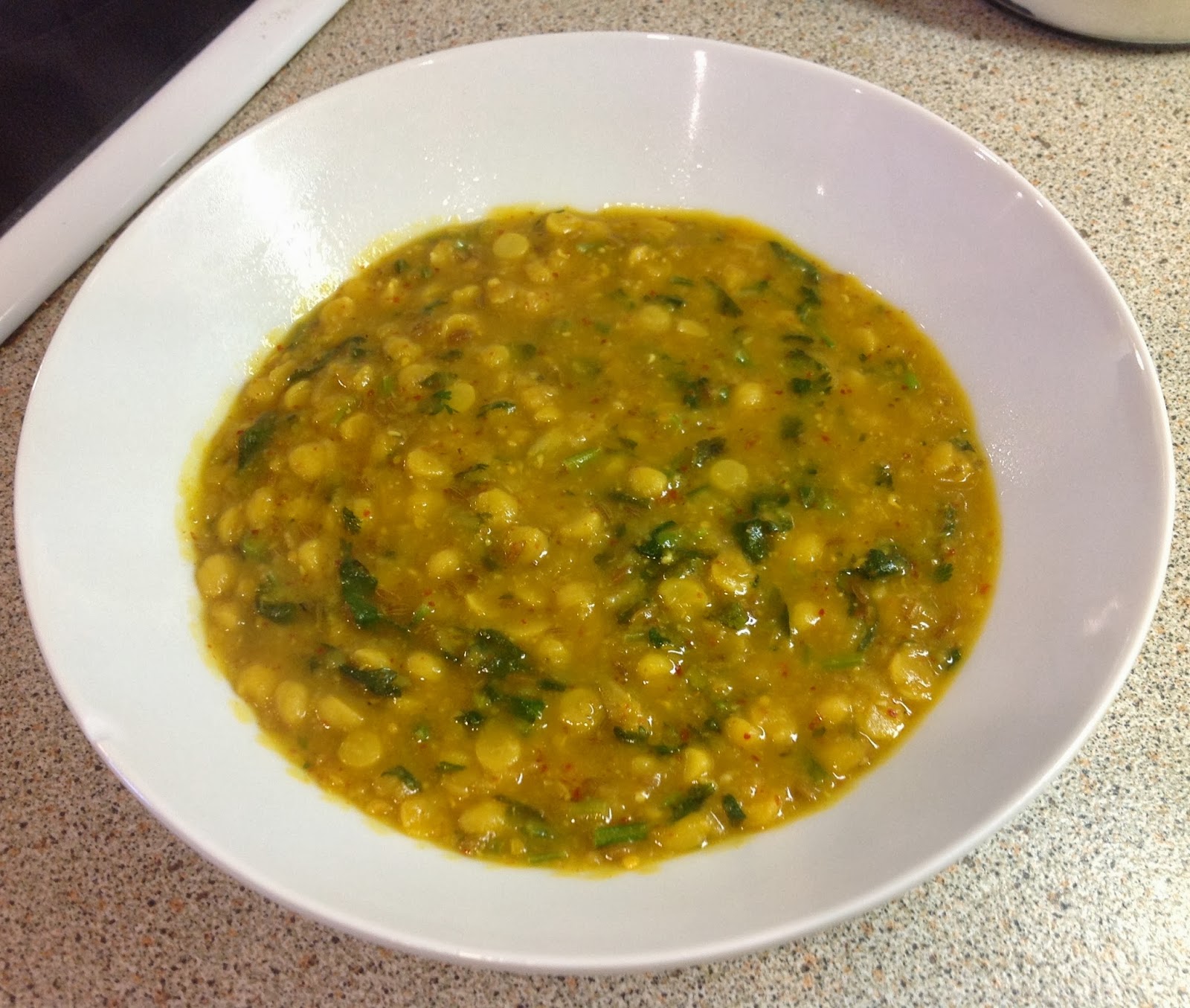 This Muslim Girl Bakes: Quick Garlic Daal