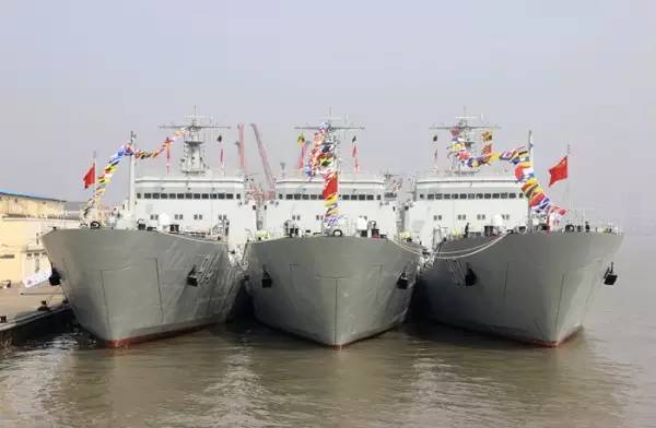 Asian Defence News: 3 new Chinese Navy PLA Type 072A-class landing ...