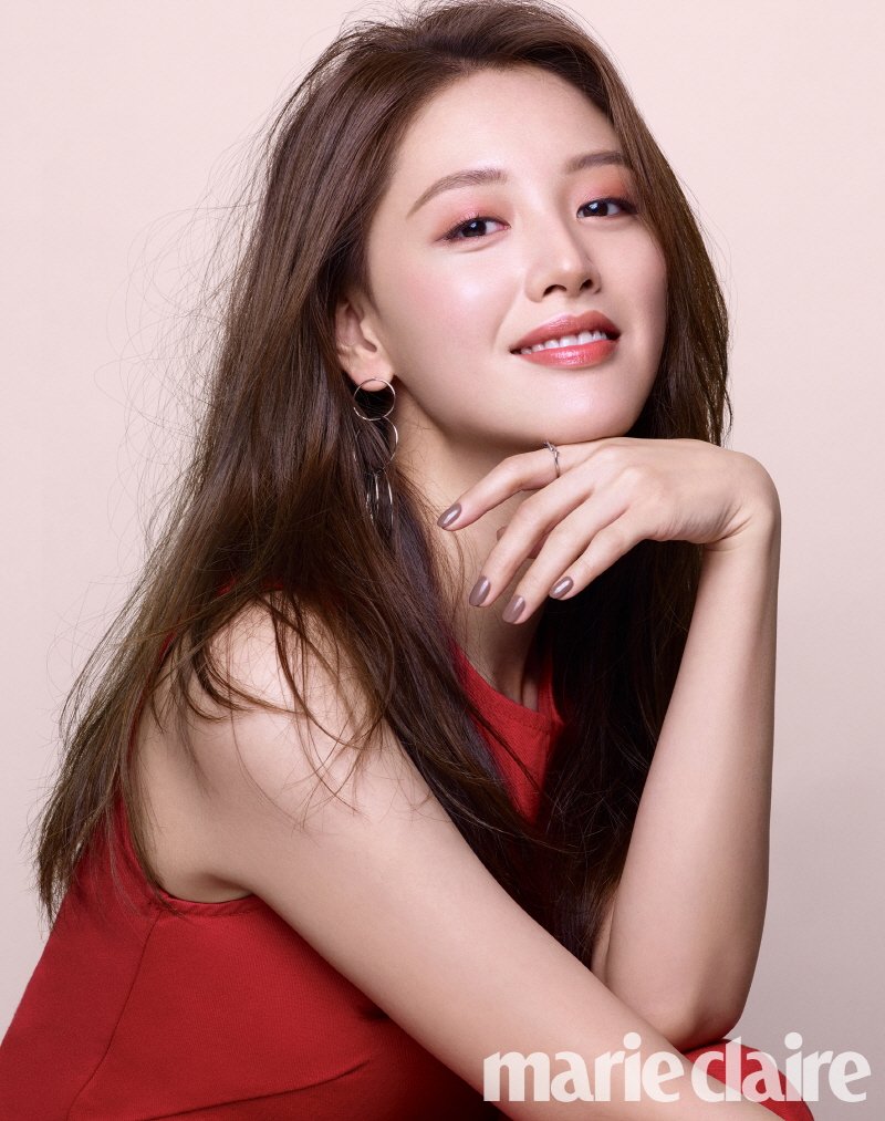 Kim Jae-kyung (김재경) | Đốn tim fan bởi vẻ quyến rũ - Gaidep Chanel