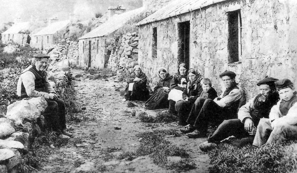 The high street in the village of Hirta island, Scotland. : r/pics
