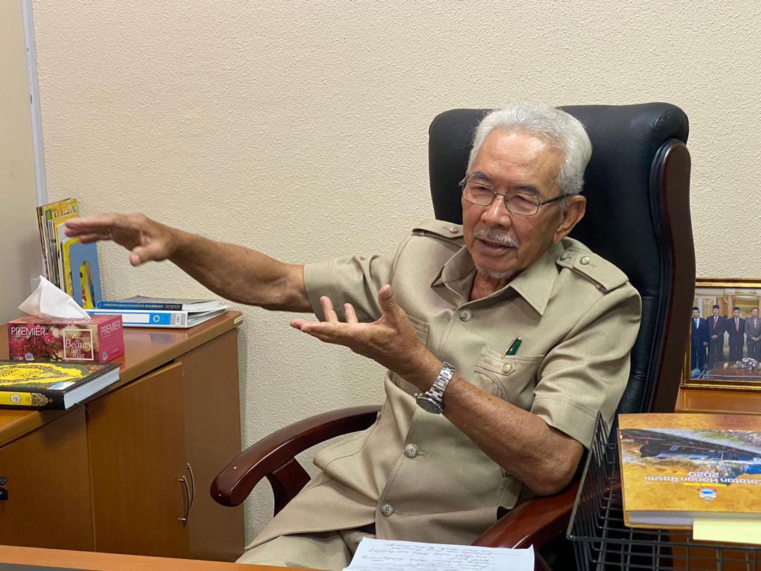 BRIG JEN DATUK HAJI ABD GHANI RASHID, SELALU MENJADI YANG PERTAMA ...