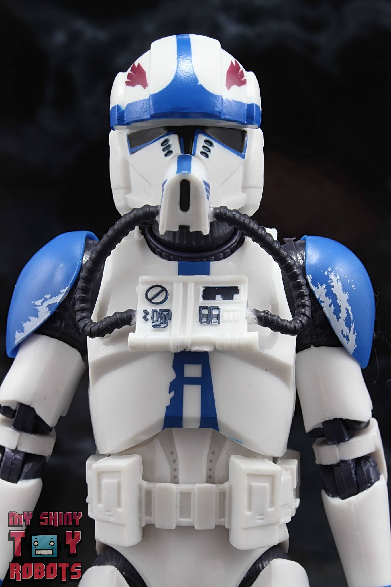 My Shiny Toy Robots: Toybox REVIEW: Star Wars Black Series Clone Pilot Hawk