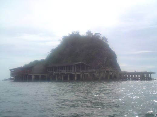 sensasitv : Misteri Pulau Angsa untuk kaki pancing yang berani menempuh ...