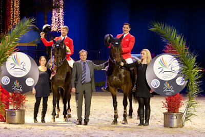 Jessica Pira: Hoppträning för Pontus westergren på onsdag at Runsten!!