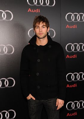 HOLLYWOOD STARS HD WALLPAPERS FREE: Chace Crawford Body 2012 HD