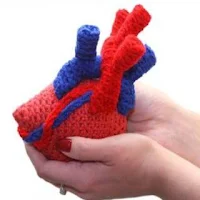PATRONES GRATIS CORAZONES AMIGURUMIS