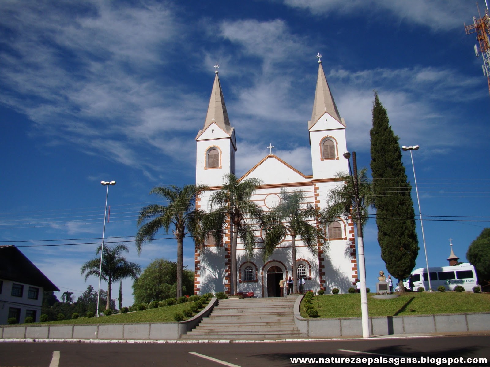 Natureza e Paisagens: TREZE TÍLIAS