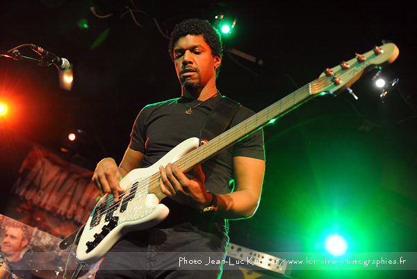 Foto Bassist Dunia : Reggie Hamilton | sun BASS pro