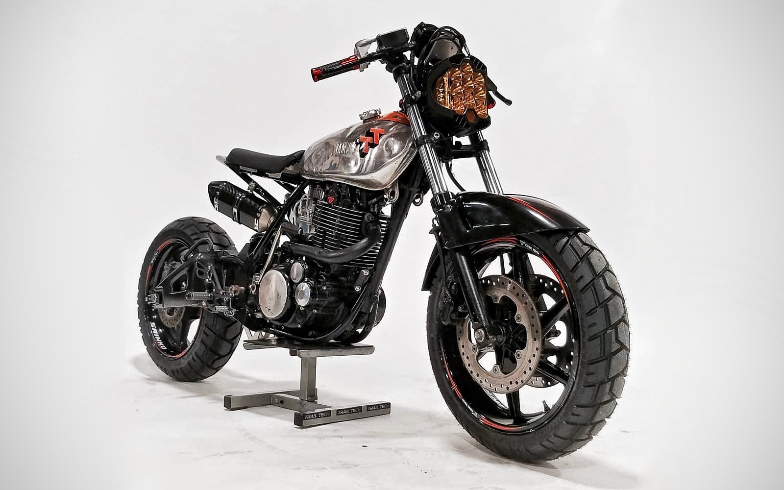 Trail Tech TT500 - Inazuma café racer