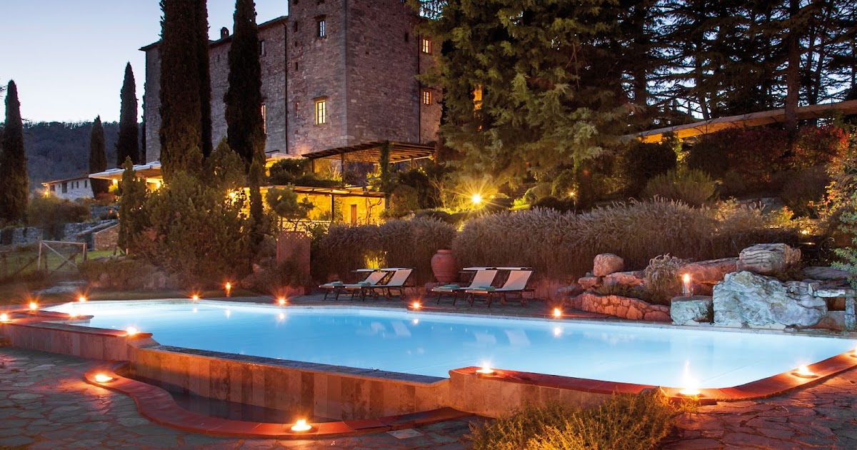 Trans World Travel: Five Enchanting Castles in Italy You Can Stay In