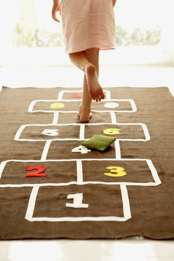 Prendas feitas com Amor: Jogo da macaca