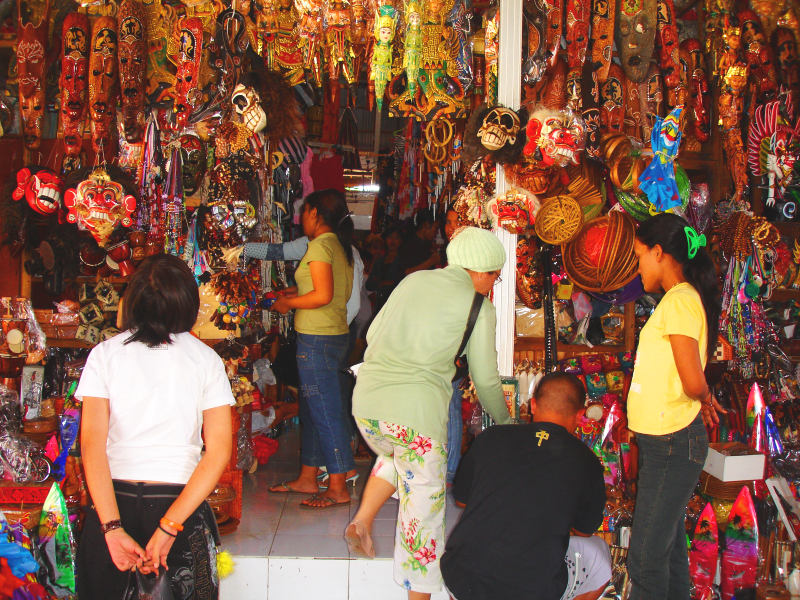 Sukawati, traditional market in gianyar regency ~ Bali Travel Information