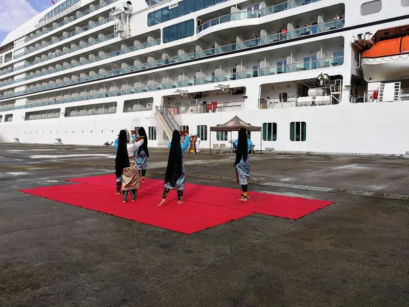 Seabourn Encore 37-Day Seas of Sinbad From Greece to Singapore 35th Day ...