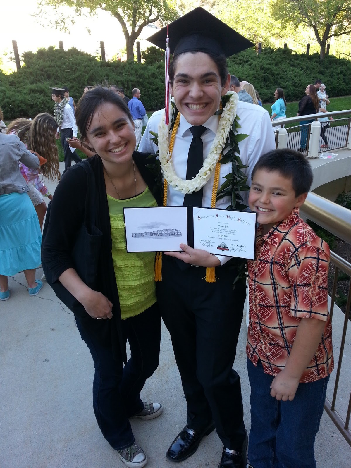 Wave At The Bus: Y3: Graduation Day