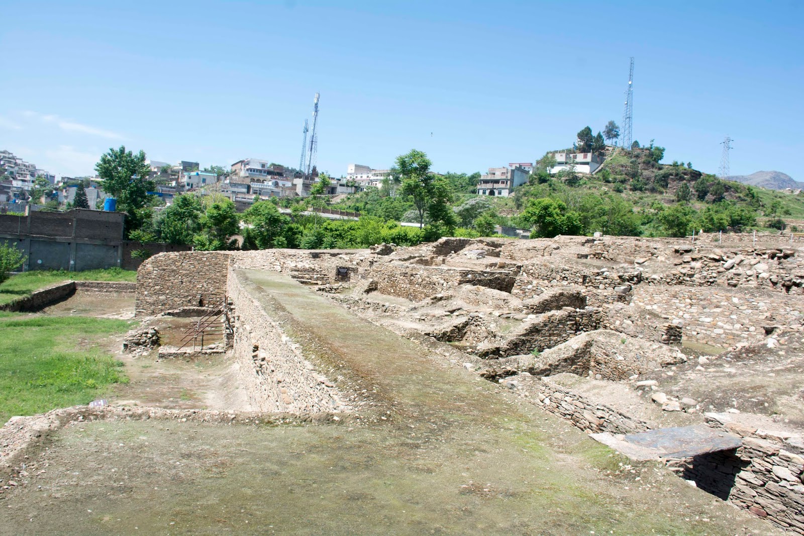 Greek Asia: THE ANCIENT INDO ~ GREEK CITY OF BAZIRA IN PAKISTAN