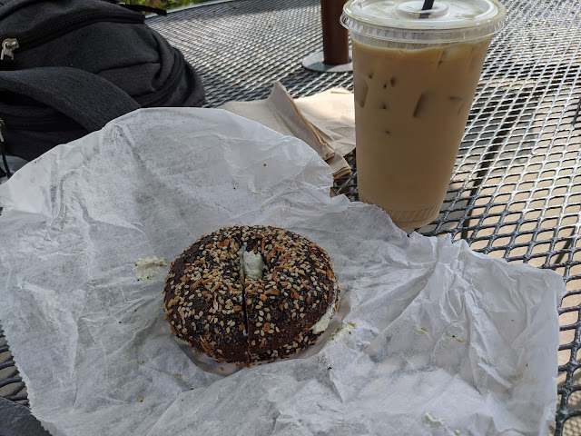 Katie Wanders : A Day Trip to Block Island