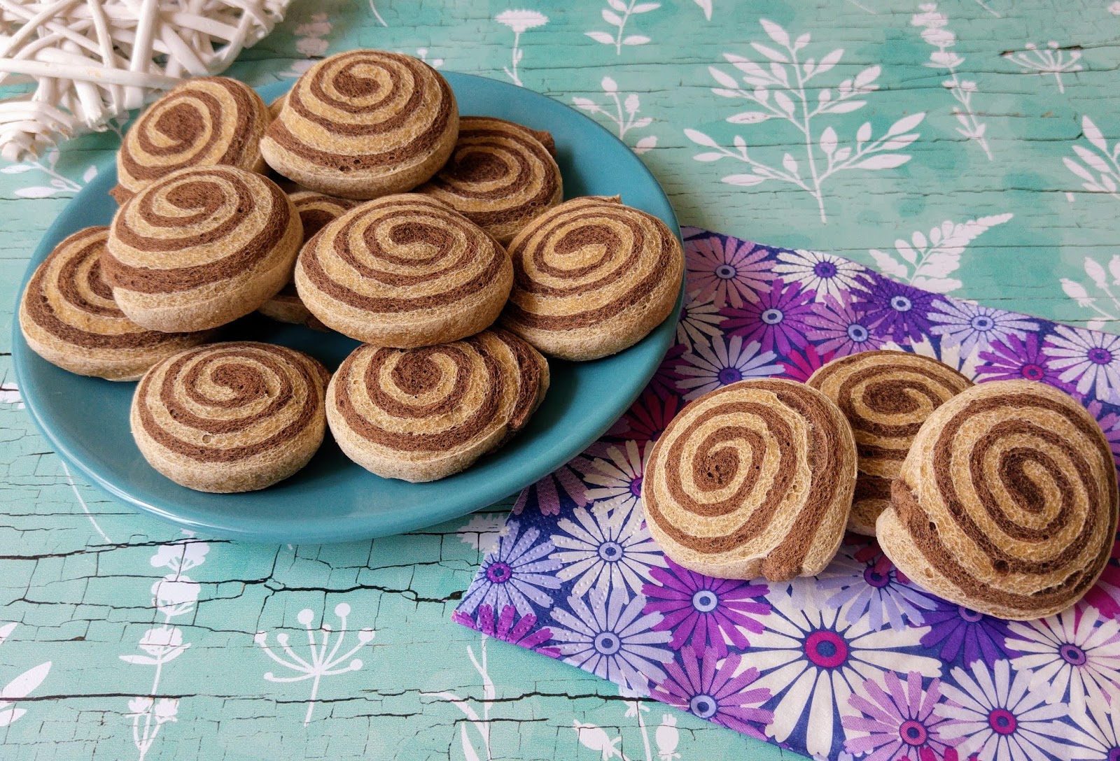 Andi gluténmentes konyhája: CSÍKOS CSIGA SZAFI FREE VILÁGOS PUHA KENYÉR ...