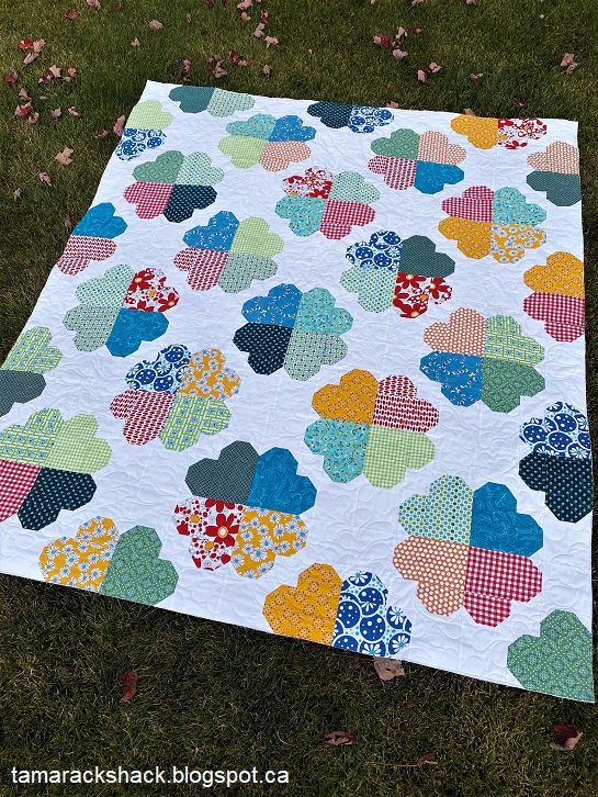 Tamarack Shack: Clover Quilt