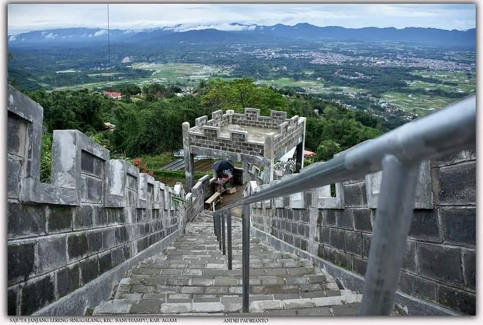 Janjang Sajuta, Meniti Tangga Menikmati Hijaunya Gunung Singgalang ...