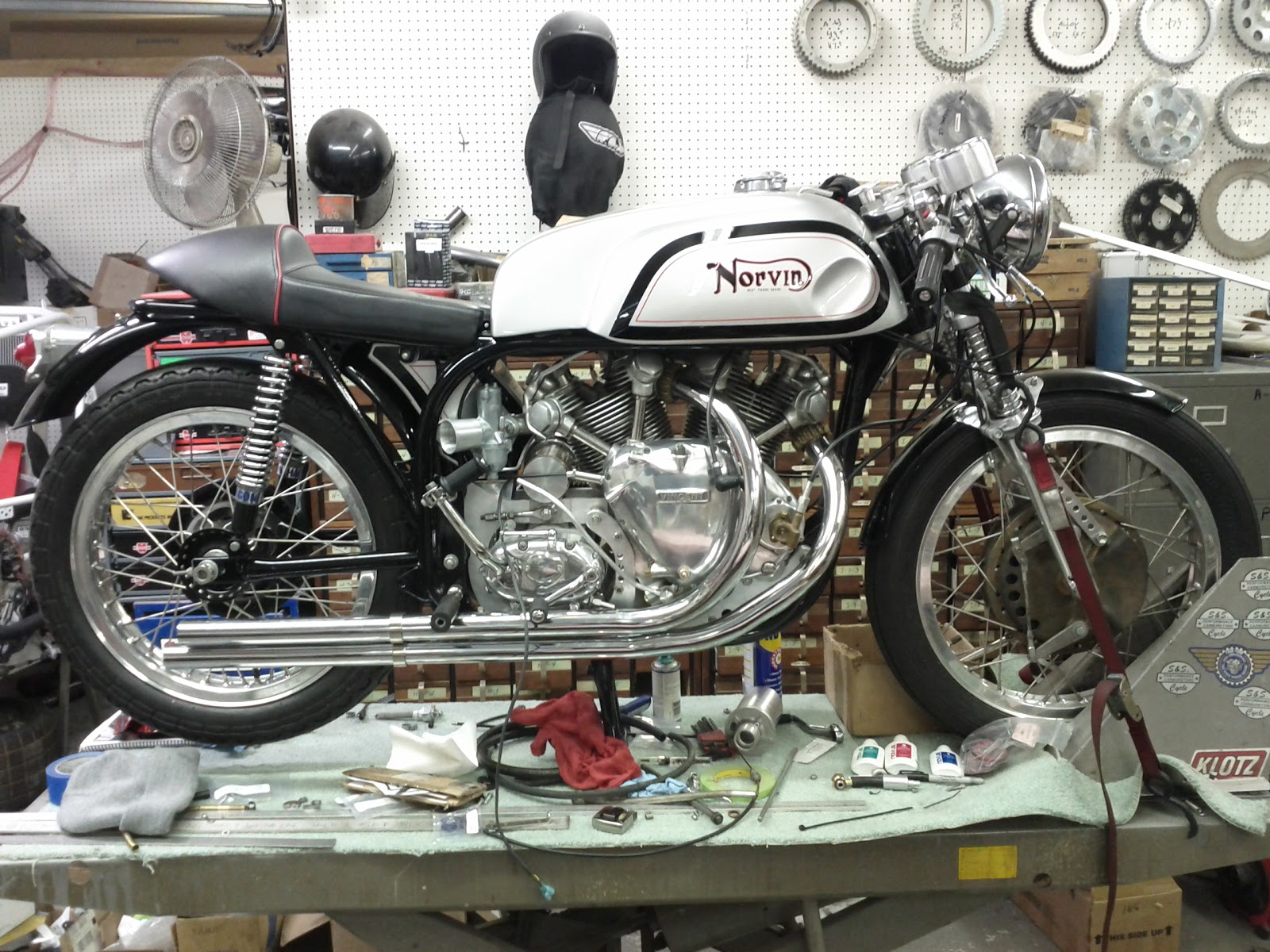 Musings Of A Motorcycle Aficionado........: March 2013