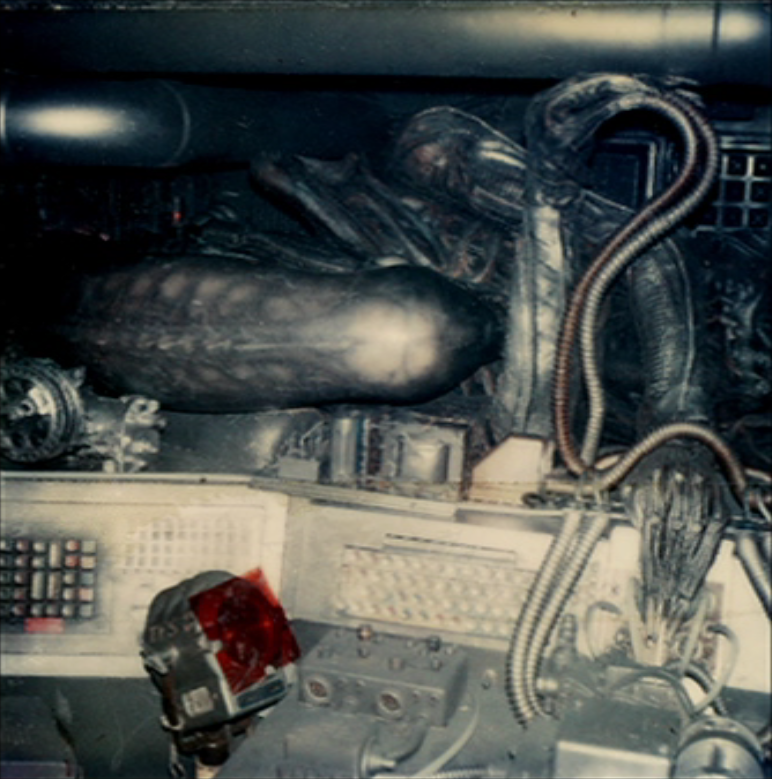 Alien Explorations: Alien: The Creature In The Wall