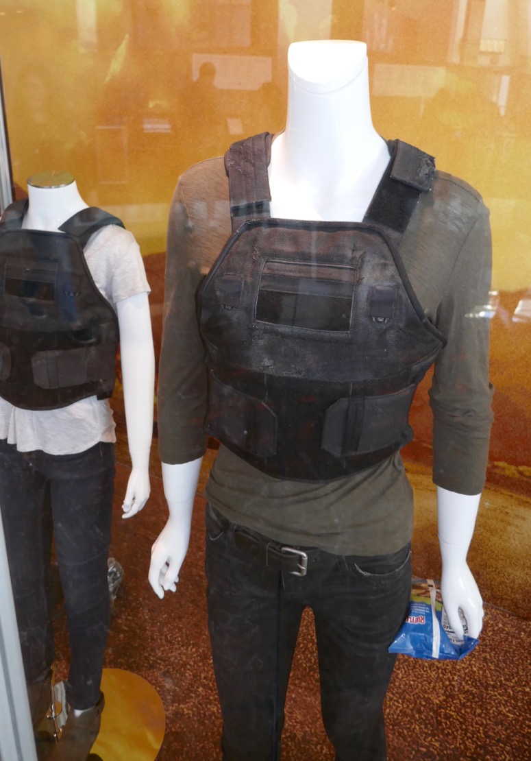 Hollywood Movie Costumes and Props: Terminator: Dark Fate movie ...