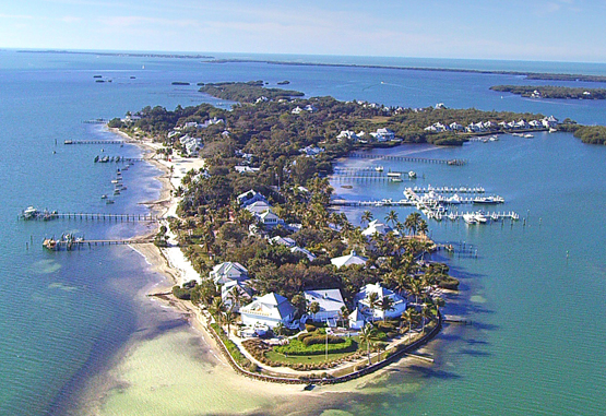 Useppa People Lifestyles! : May 2017