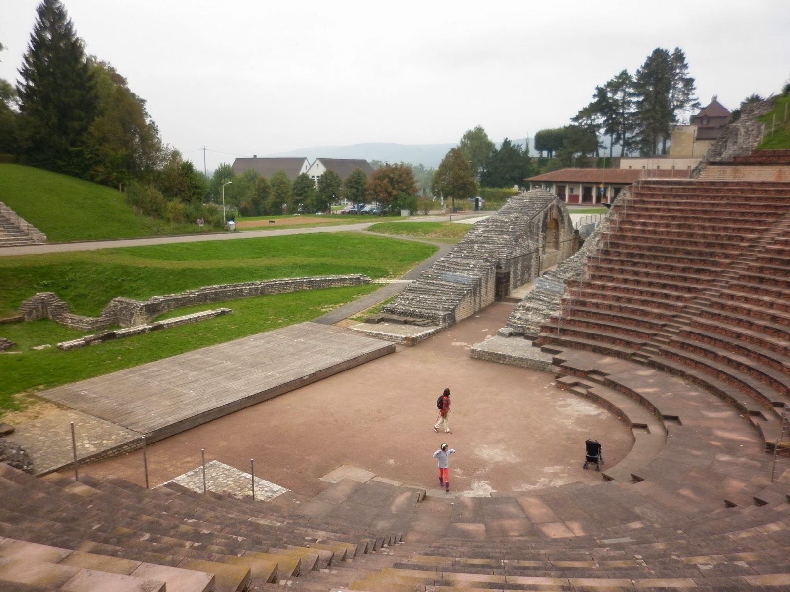 Tres en Suiza: Augusta Raurica