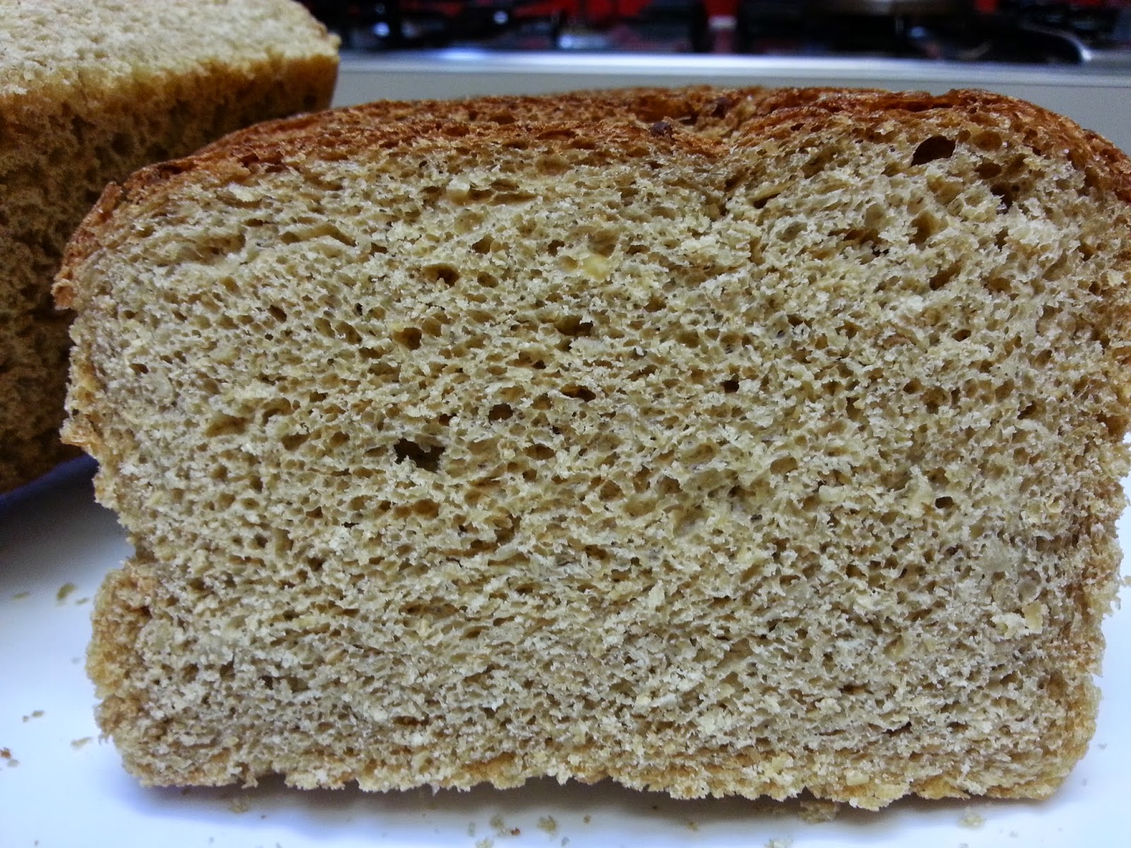 Pat's Kitchen Journal: Kibbled Wheat Bread (healthy version)