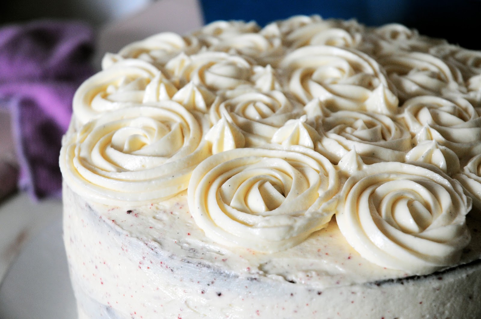 Red Velvet Cake with Rosette Cream Cheese Frosting | FORGET THOSE CALORIES