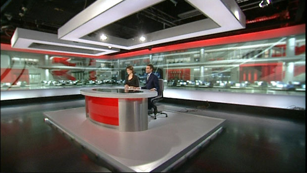 50172435 Level 3 Tv and Film: Channel 21 news Set Design