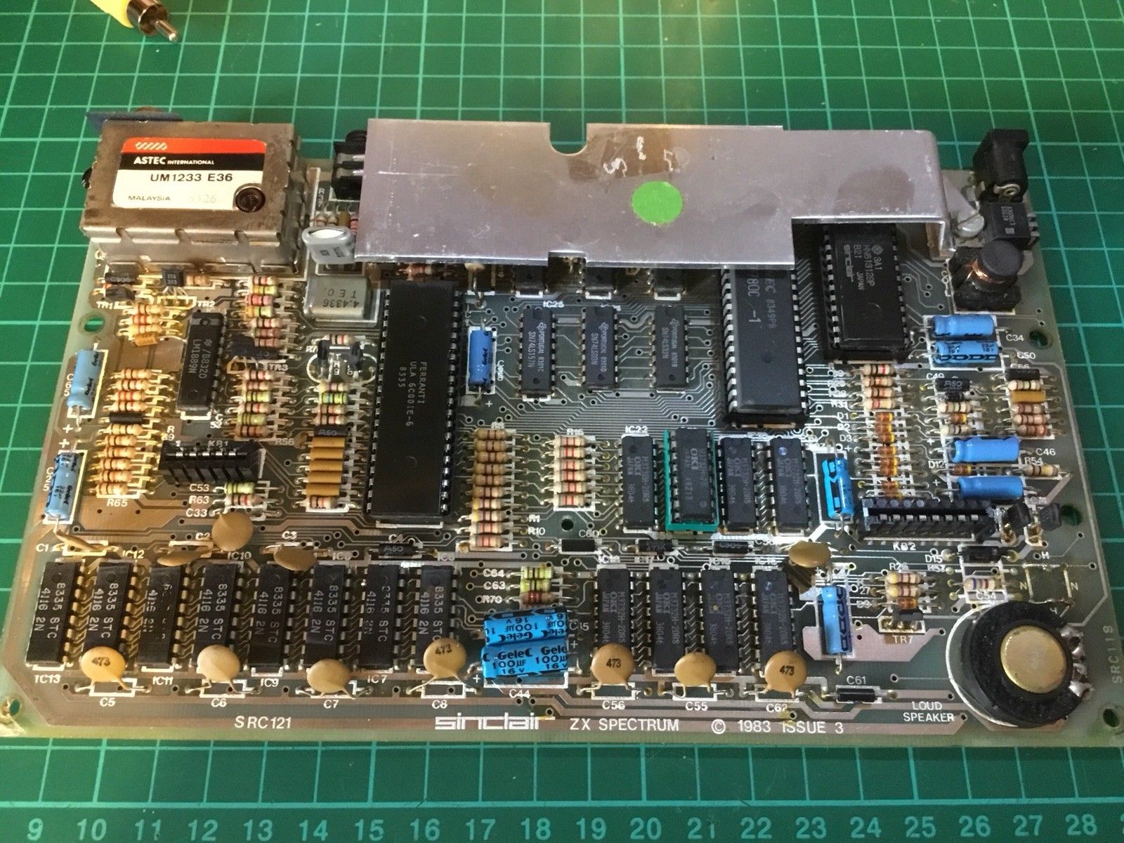 Retro Treasures: Sinclair ZX Spectrum 48K Motherboard Retro Treasures: Sinclair ZX Spectrum 48K Motherboard