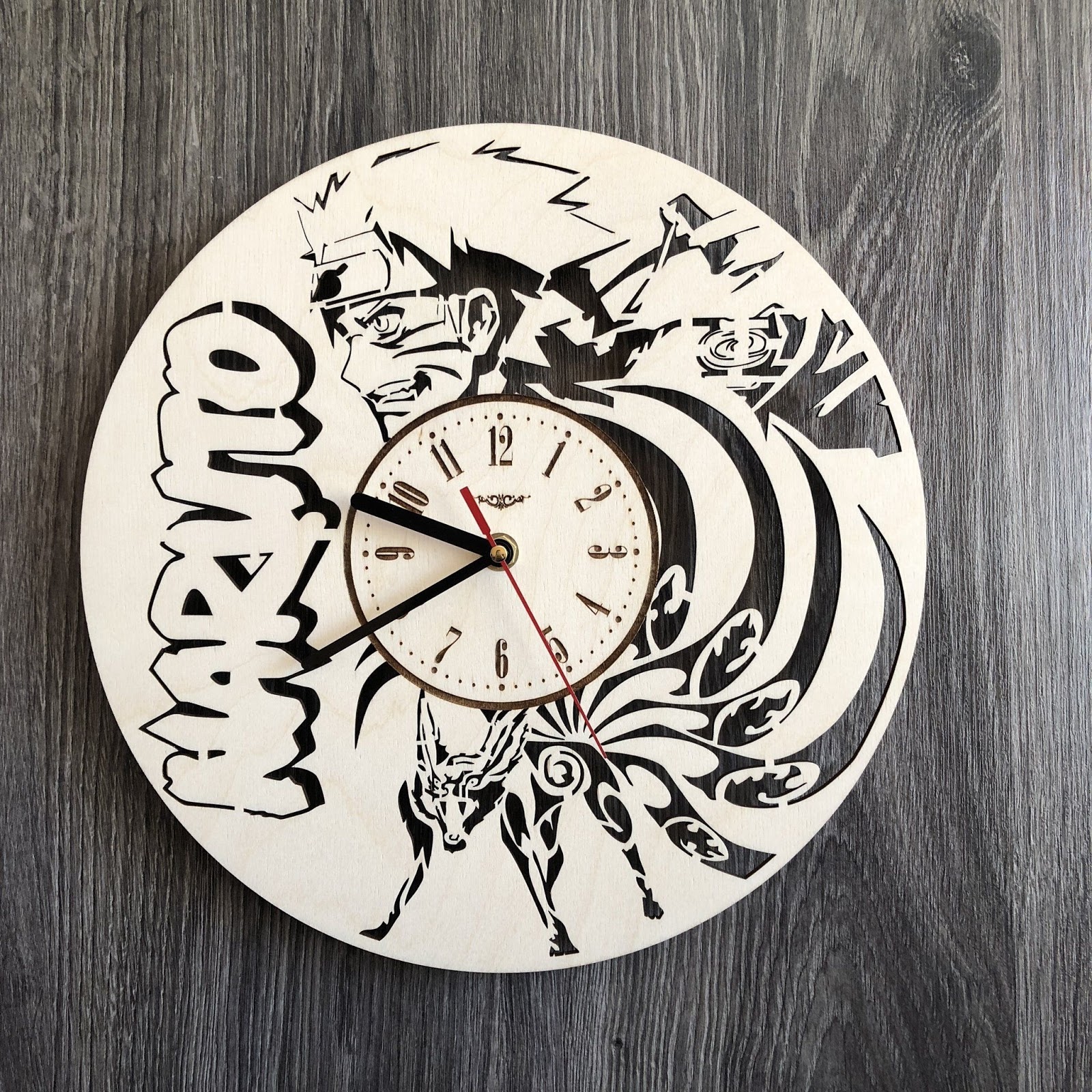 50+ Unique Character Wall Clocks To Beautify Your Home | ARA HOME