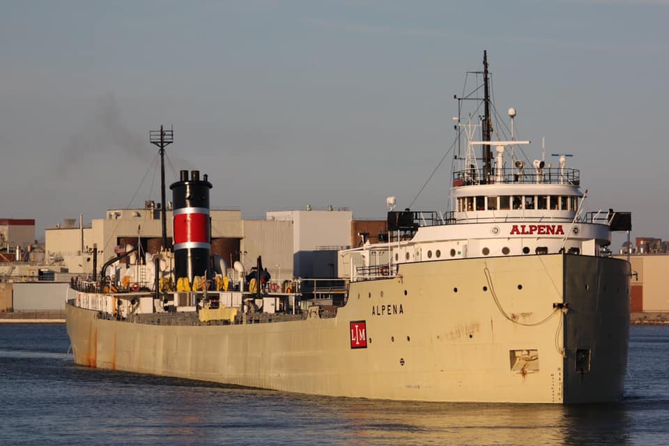 Industrial History: 1942 SS Alpena(3)/Leon Fraser Laker