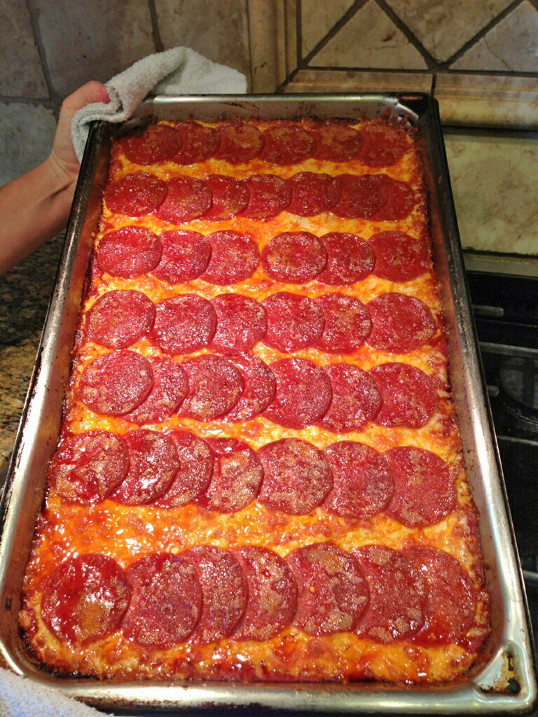 'Round the Chuckbox: Deep dish pizza rice casserole for 24