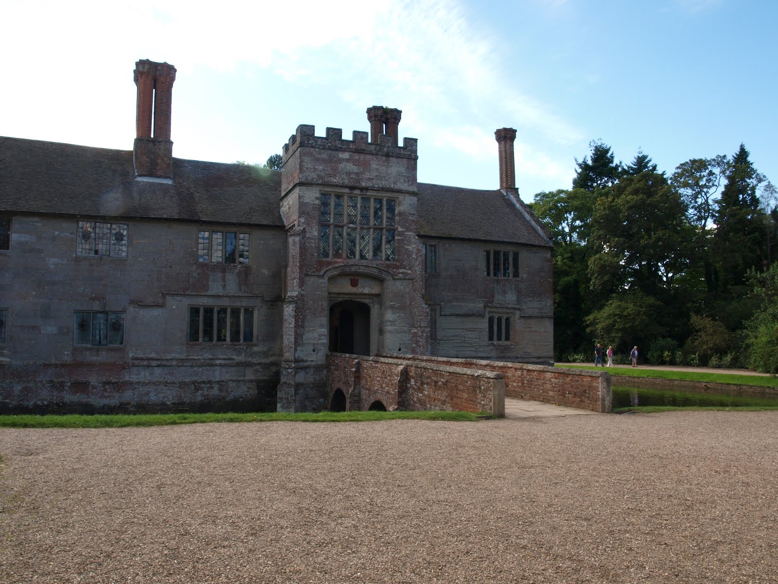 Ragged Robin's Nature Notes: Baddesley Clinton - Part One