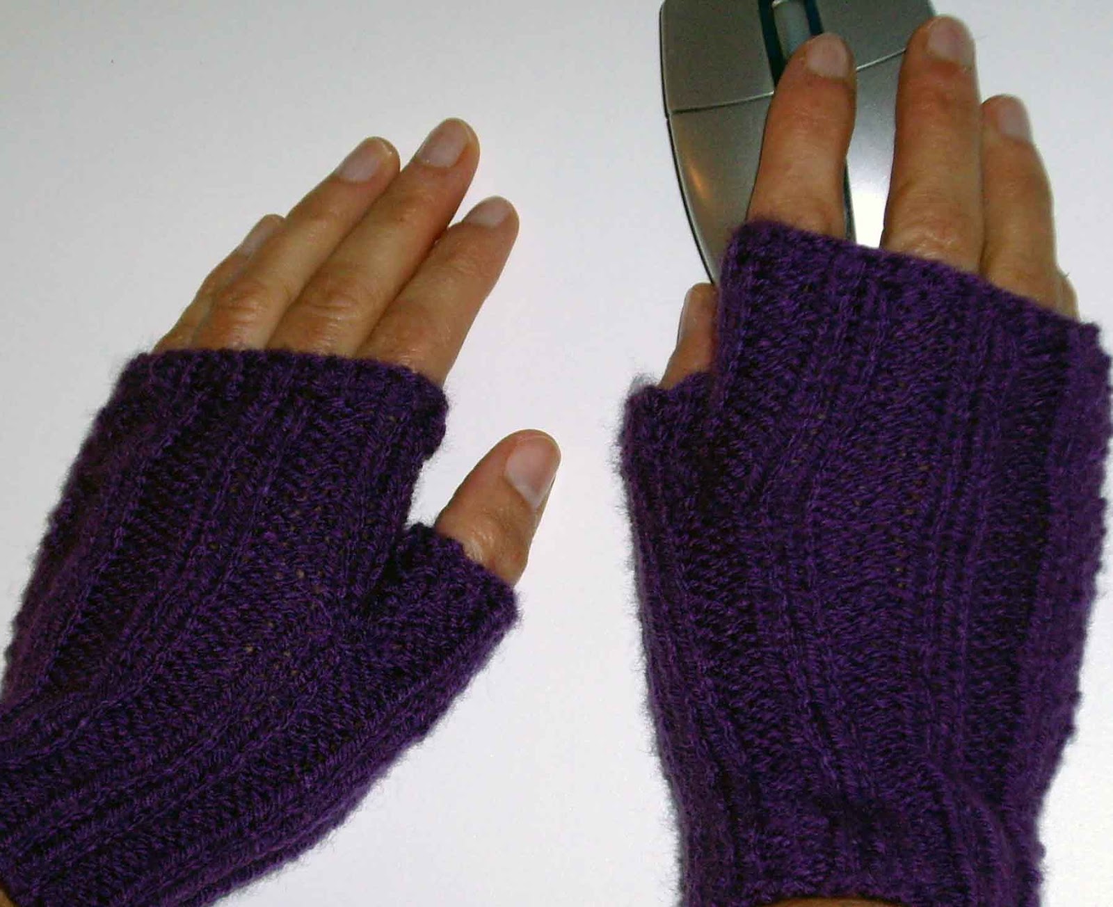 Mavivi tejiendo: Mitones fáciles de tejer