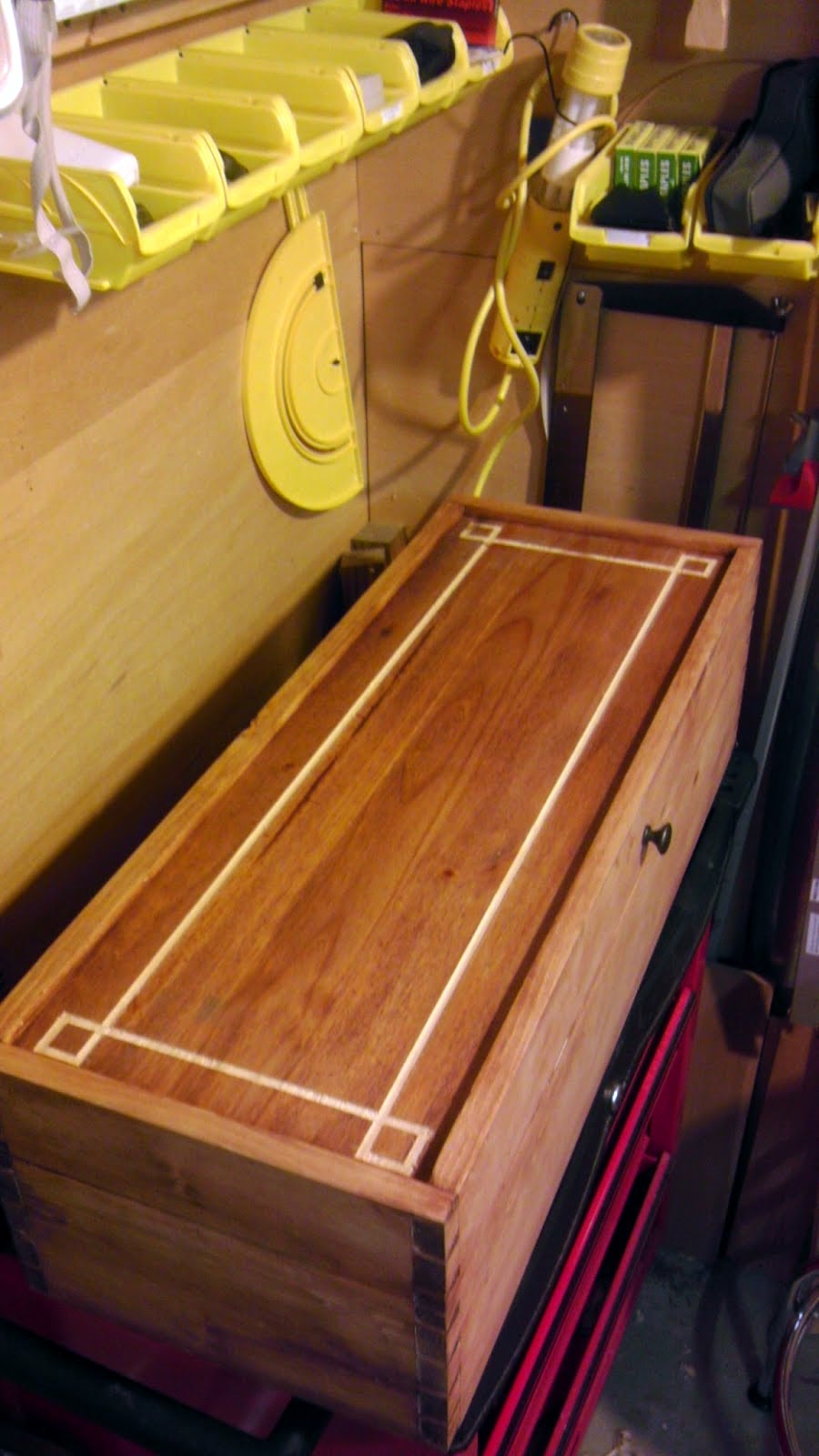 A Tool Chest for Hand Saws