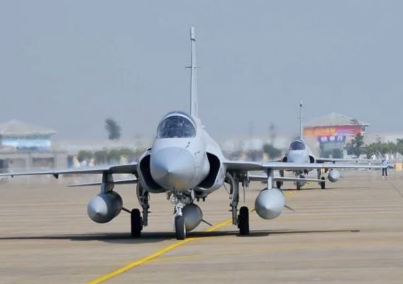 JF-17 Thunder Fighter Jet Specs, Cockpit, and Price - Airplane Update