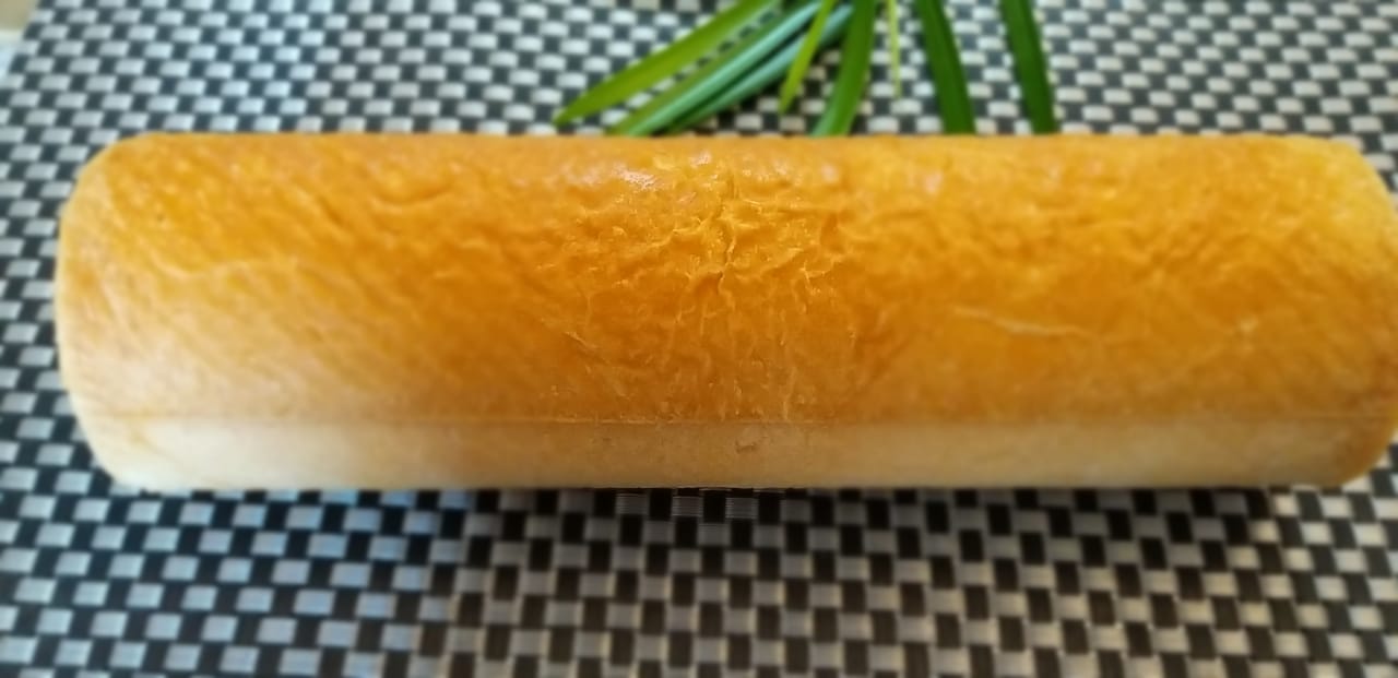 Cylindrical white bread