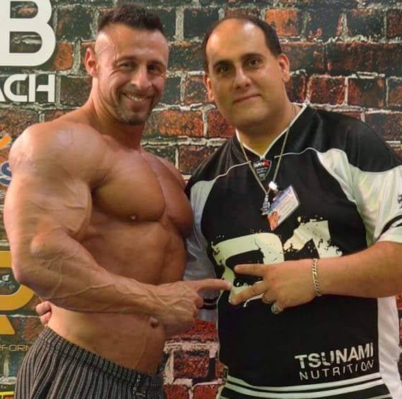world bodybuilders pictures: italian muscles man giuseppe ronchini parma