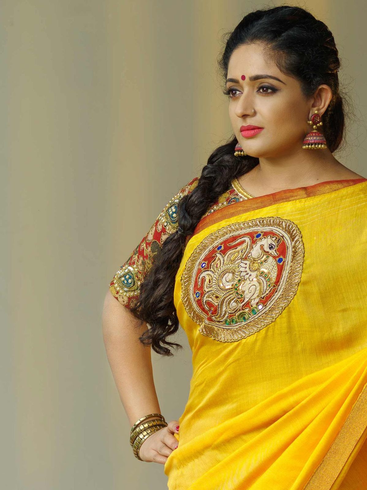 Kavya Madhavan Hot Saree Photoshoot for Lakshya Saree Ad (Part-1 ...