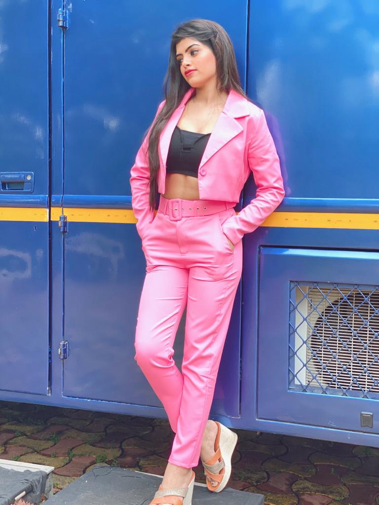 Prachi Singh Bhojpuri Actress picture Wallpaper,photos and hot Pics ...