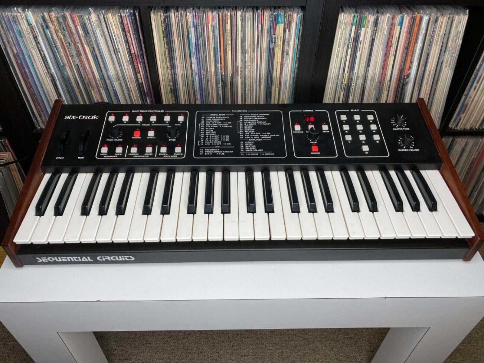 MATRIXSYNTH: Sequential Circuits Six-Trak SN 002907