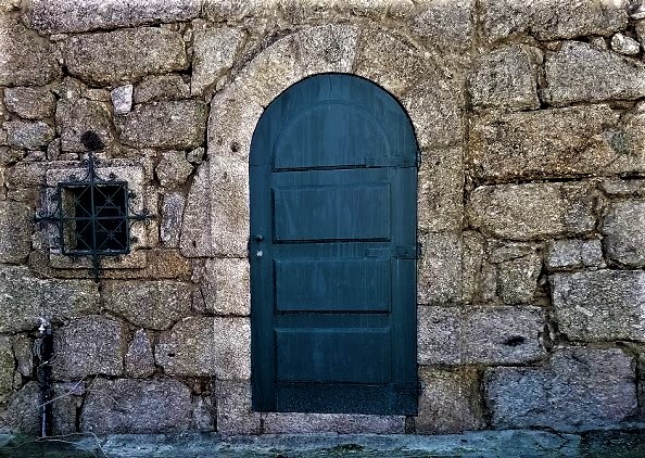 SOL DA GUARDA: Vendas ao postigo