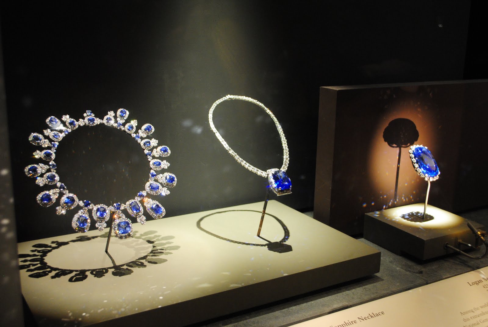 MAIA DAVITASHVILI: Hope Diamond @Smithsonian National Museum, Washington DC